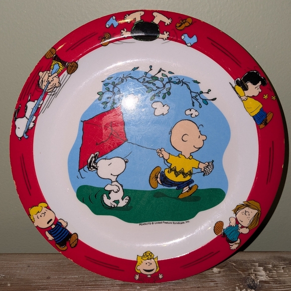 Peanuts | Dining | Vintage Peanuts Charlie Brown Snoopy Kids Melamine ...